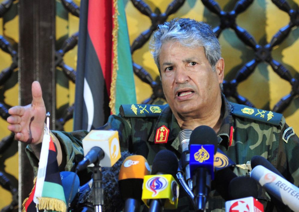Libyan rebel leader gunned down