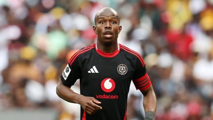 Sibisi calls for strong start as Orlando Pirates kick-off CAF campaign