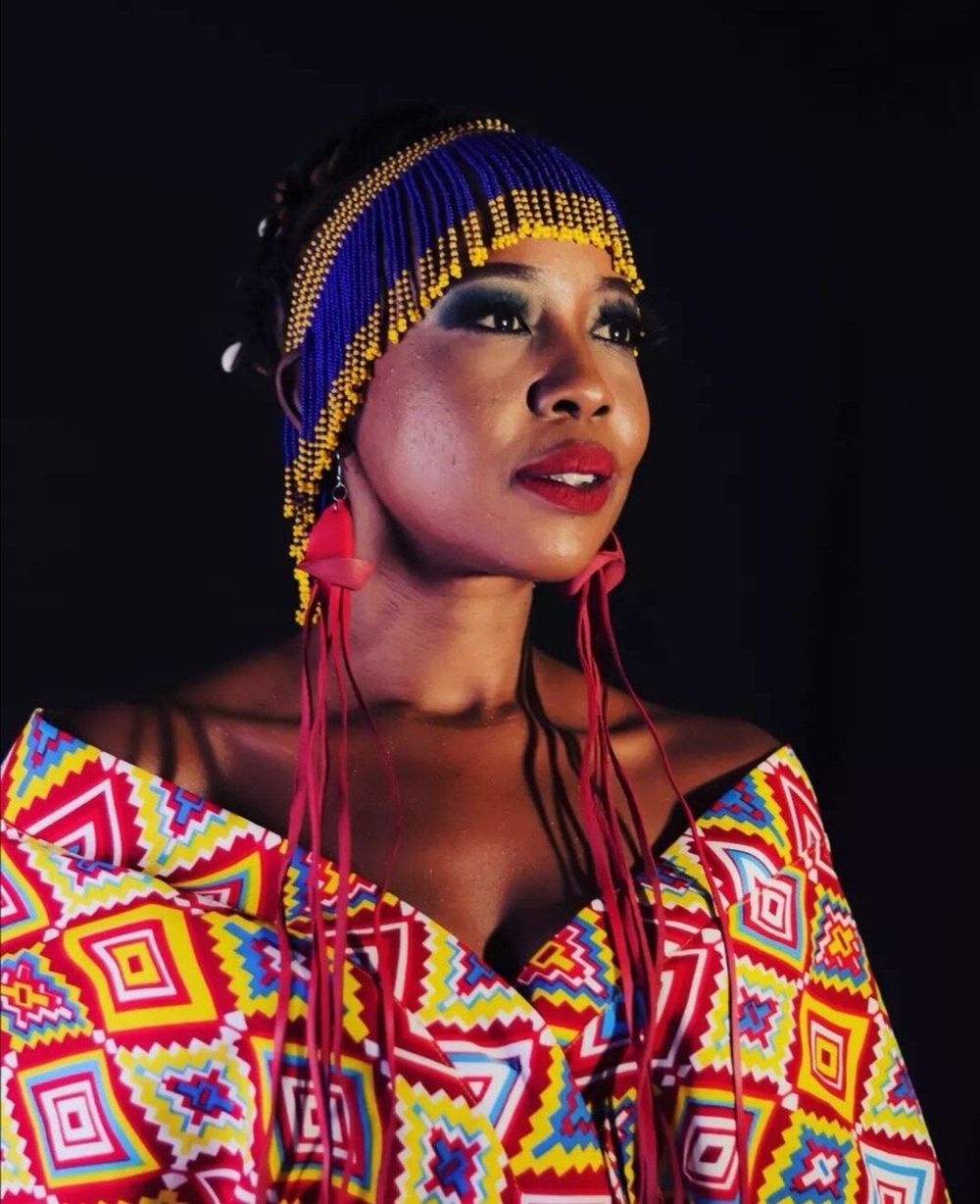 Mazwai slams leaders who glamorise drinking alcohol