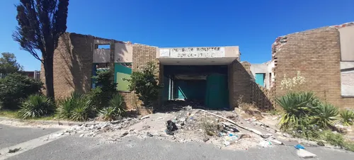Southern Strand Library, still in ruins