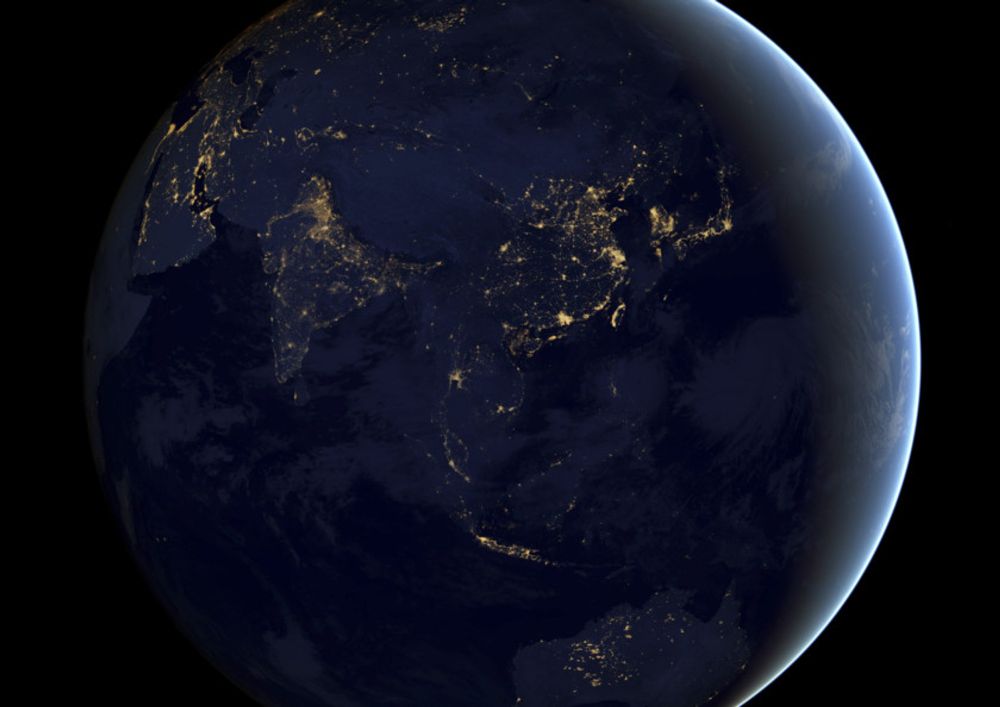 How the Earth stutters when it spins