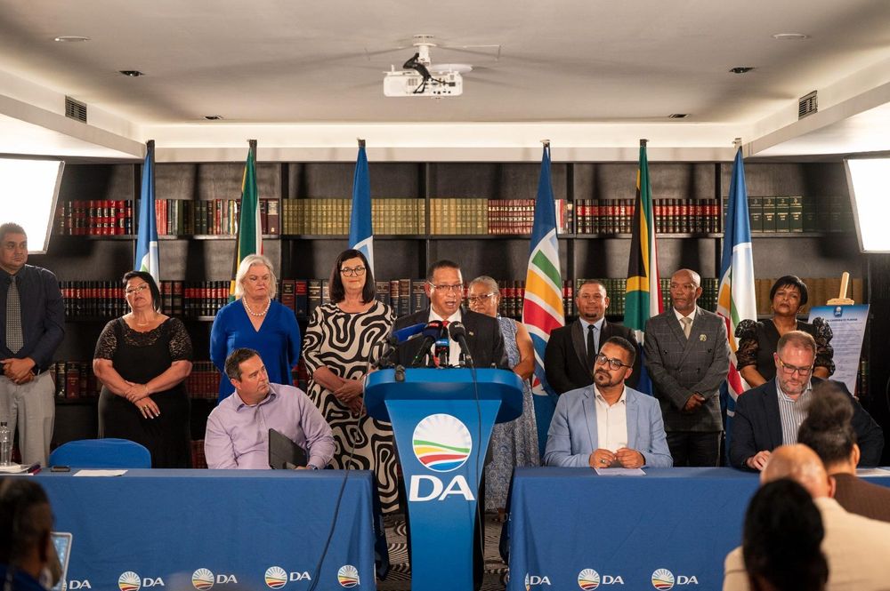 DA kicks off election campaign with first tranche of mayoral candidates ...