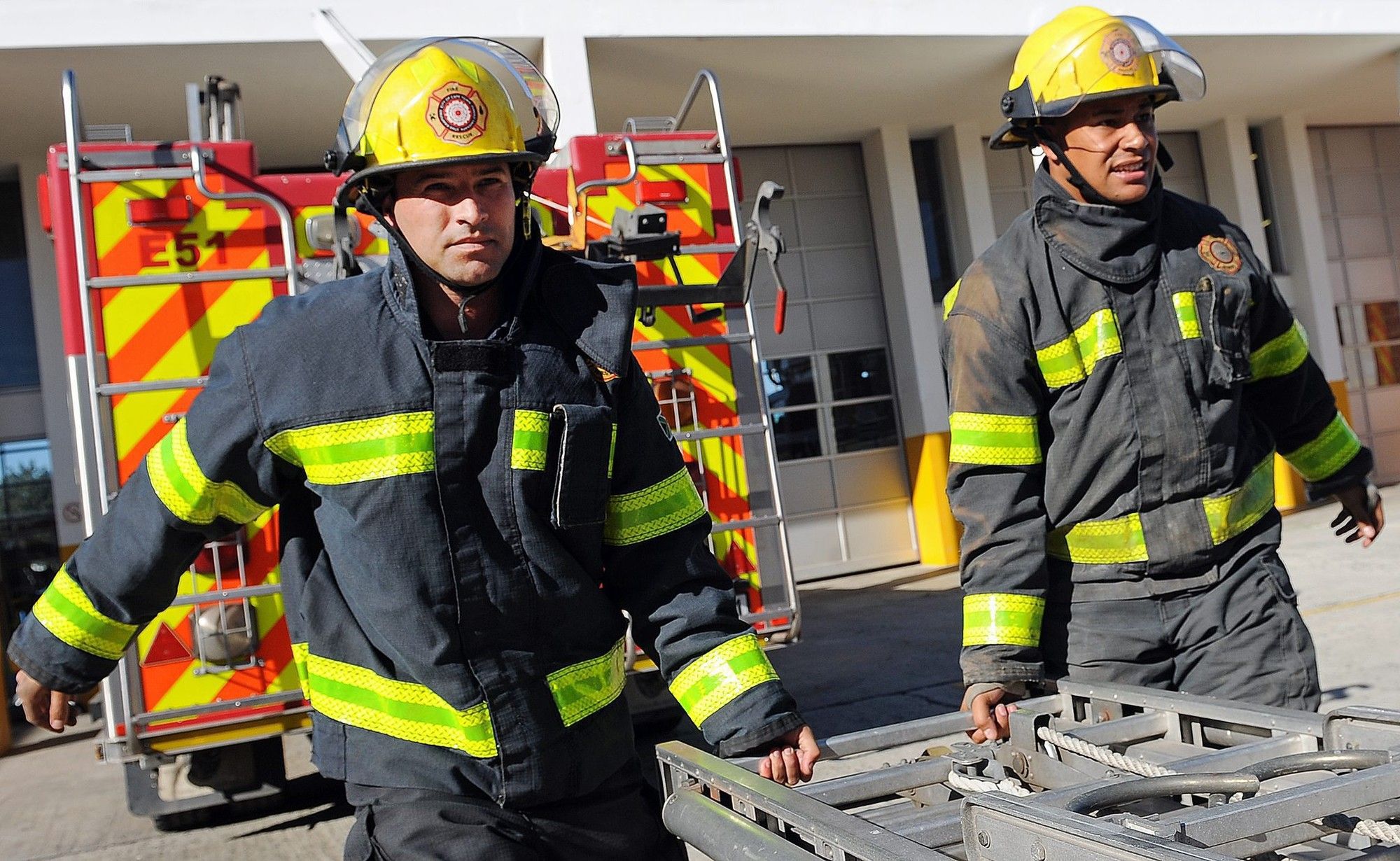 2 children dead in Grabouw fire, mother arrested