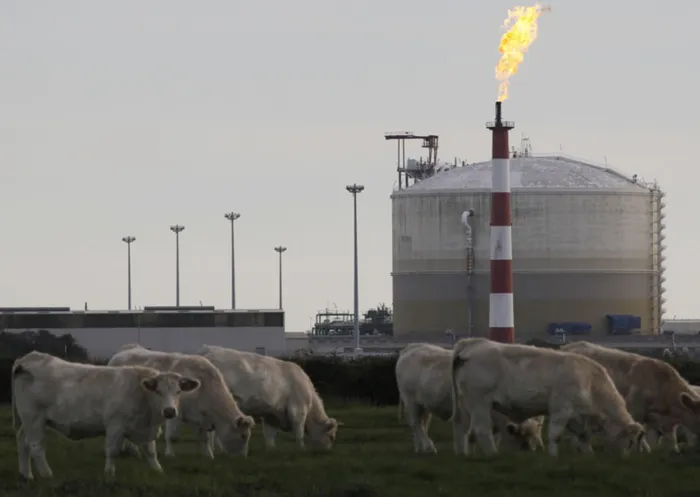 Division on pollution-cutting measures
