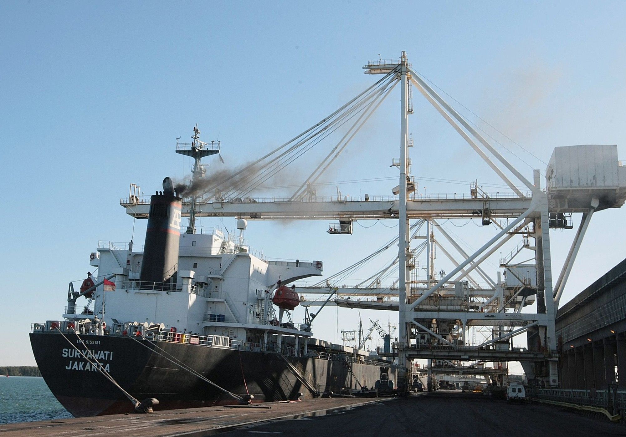 Transnet declares force majeure at Richards Bay terminal after port fire