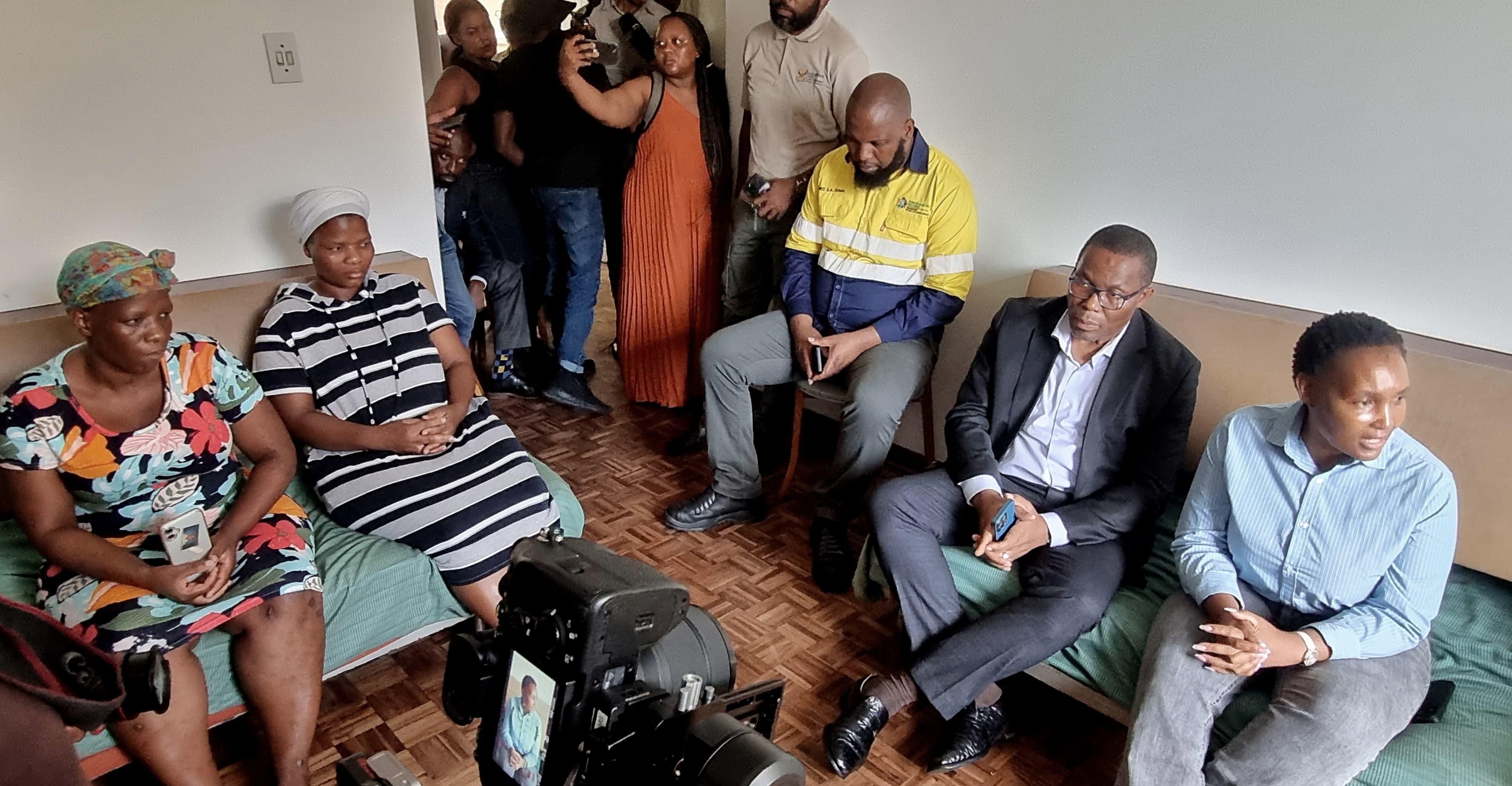 KwaZulu-Natal floods: Human Settlements Minister calls for new ...