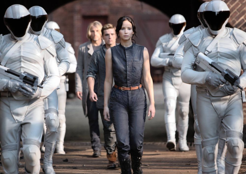 Teenagers turn to dystopian fiction